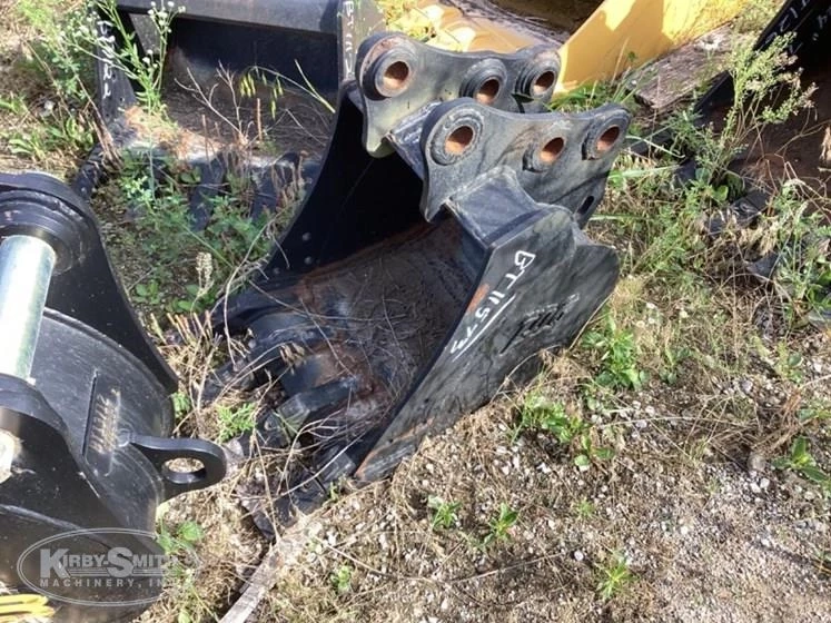 2022 Takeuchi 18IN TB240 Bucket for Sale | Used Equipment | Kirby-Smith