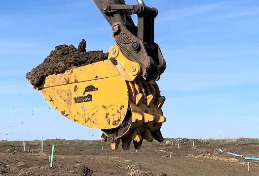 New Felco Spike Roller Compaction Bucket Attachment for Sale | Kirby-Smith