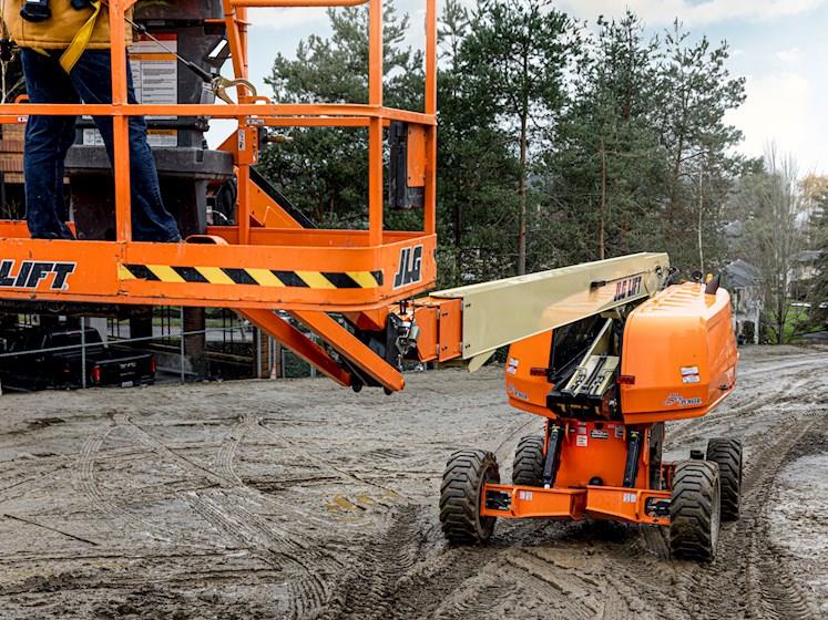 New JLG 670SJ Telescopic Self-Leveling Boom Lift for Sale | Kirby-Smith