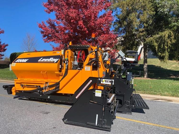 Leeboy 8500E Asphalt Paver | New/Rental Equipment | Kirby-Smith
