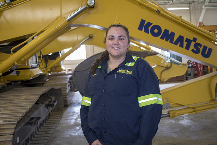 Kirby-Smith's Aileen Collins is first woman to graduate from Komatsu ...